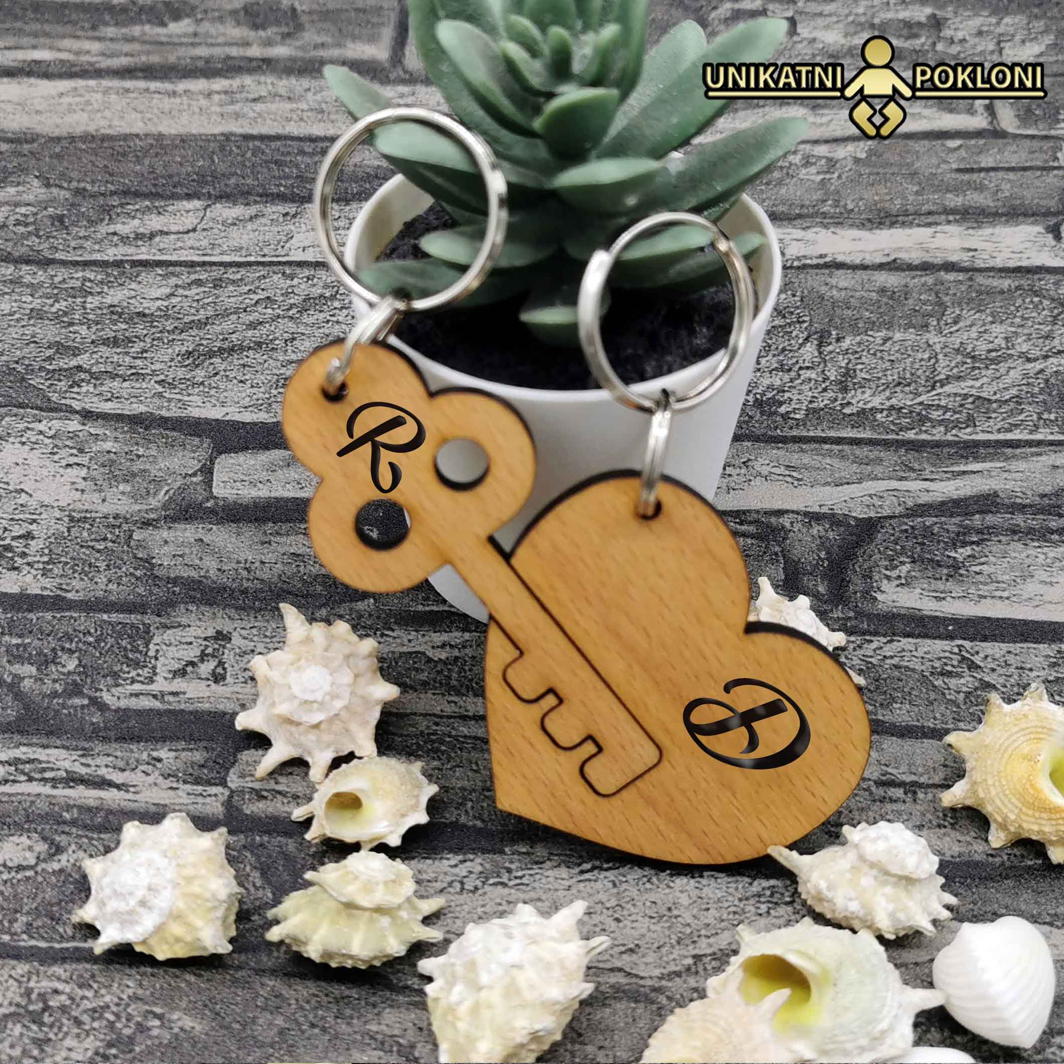 Romantični privjesci za parove / Unikatni pokloni br. 1 u HR